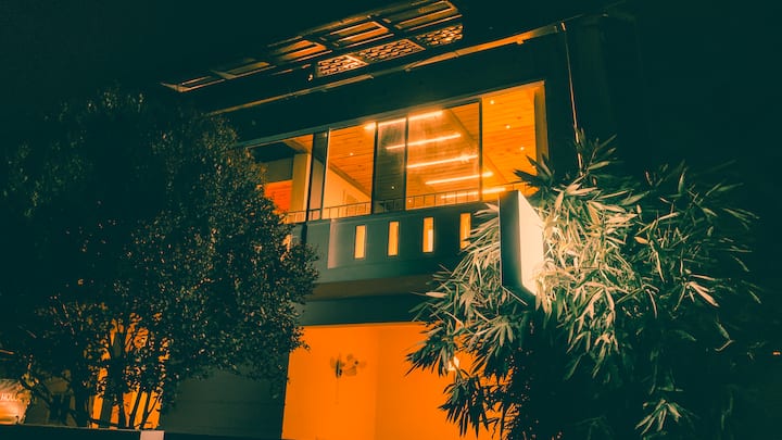 Bohemian Beach House Near Alleppey Beach - Alappuzha