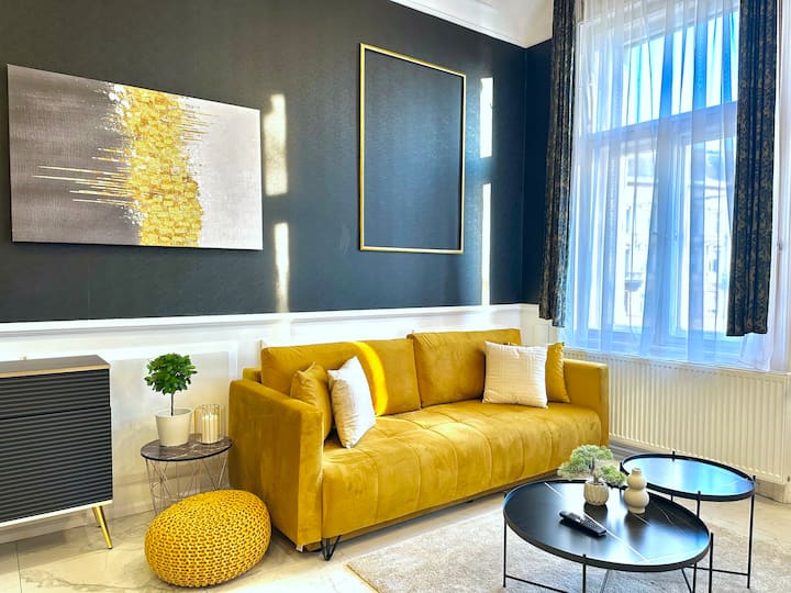 Deluxe 1-bedroom In City Center - Budapest