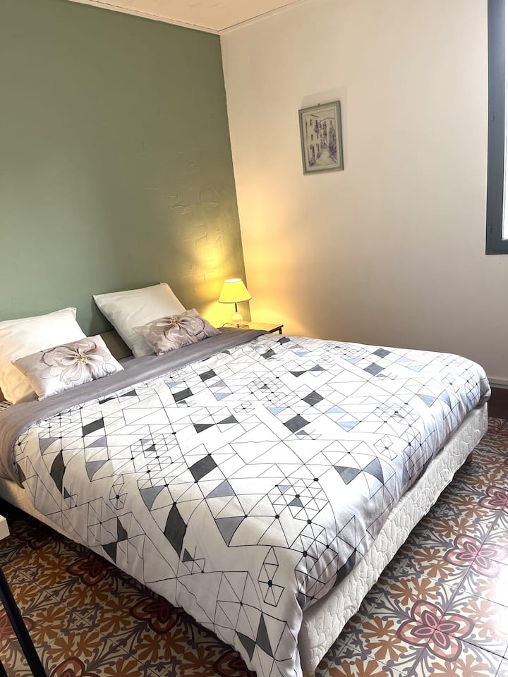 Proche Du Centre-ville, Appartement Accueillant - Plage de Sète