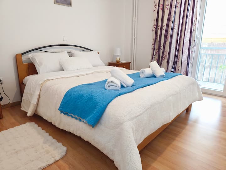 Christina In 5 Min To Metro Station - Atenas