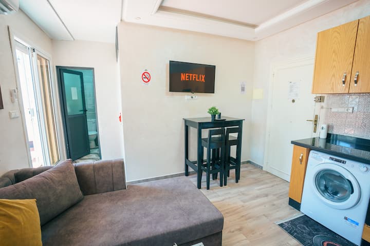 Classic Blues • Ocean View (Can 2025) - Tangier