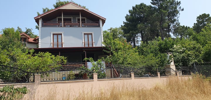 Yeşilin Ve Mavinin Buluştuğu Yer Kerpe Huzur Villa - Kaynarca