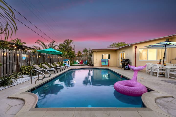 Boho Beach Bungalow *1.4 Miles To Beach* - Deerfield Beach, FL