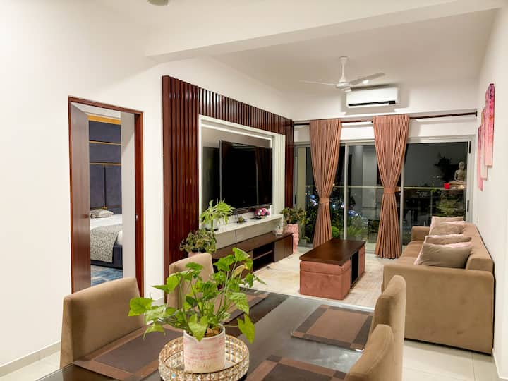 Modern 3br Apartment In Iconic Galaxy Apartments - Colombo