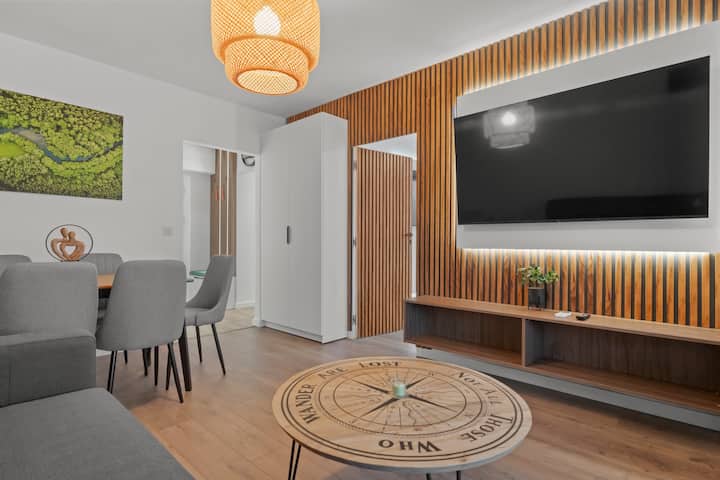 Central Crown Residence By Easyhousing - Románia