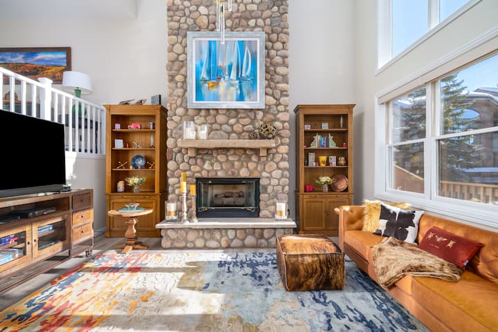Remodeled Luxury Townhome, 4 Bed/bath, Ski In/out - Steamboat Springs, CO