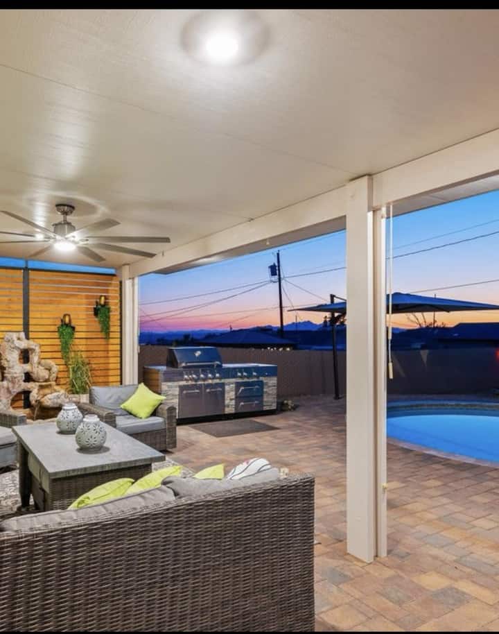 Lake View Pool House! - Lake Havasu City, AZ