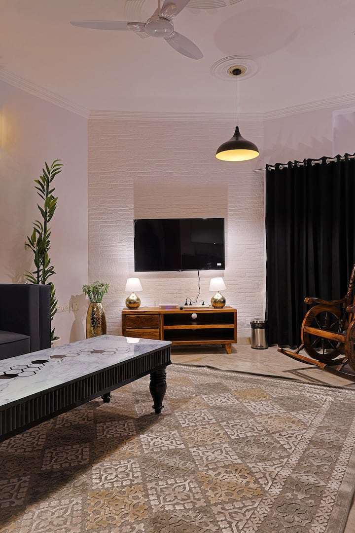 3bhk Stay/house Parties/indoor Music/decor Allowed - 德里