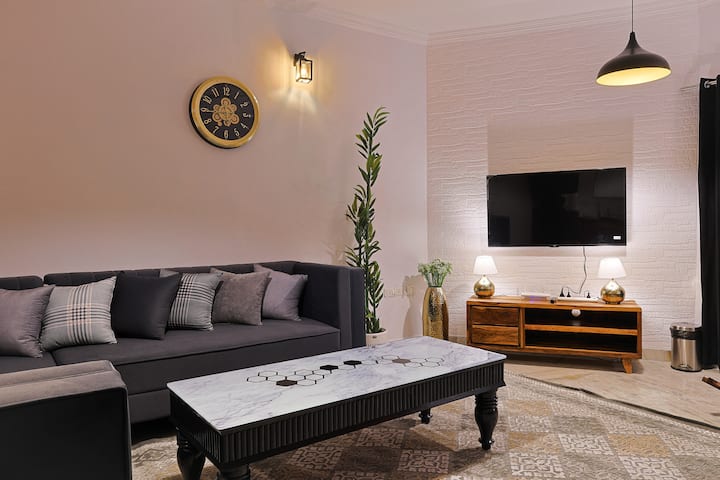 Opulent 3bhk Villa(3000sqft) Terrace-house Parties - Delhi, India