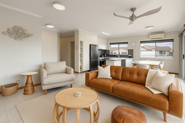 Waterfront Bliss | Maroochy River Rooftop Views - Maroochydore