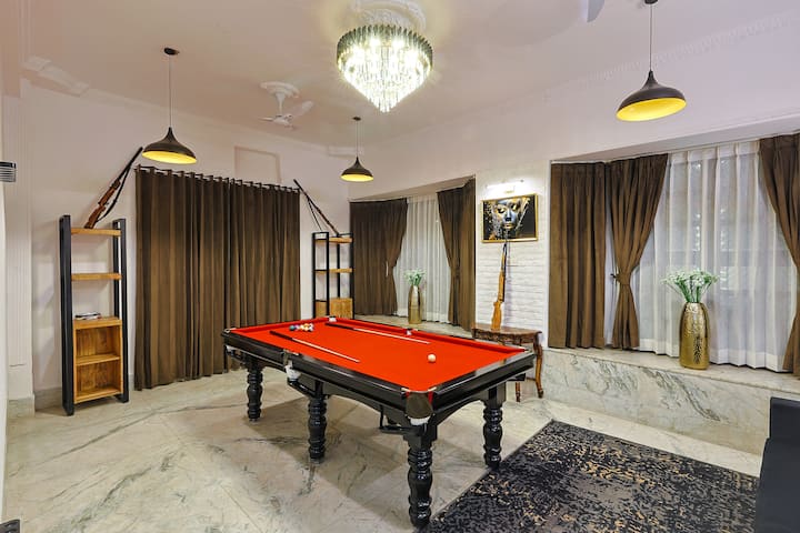 Ground Floor 3bhk Villa, Premium & Cozy,2500 Sqft - Gurgaon