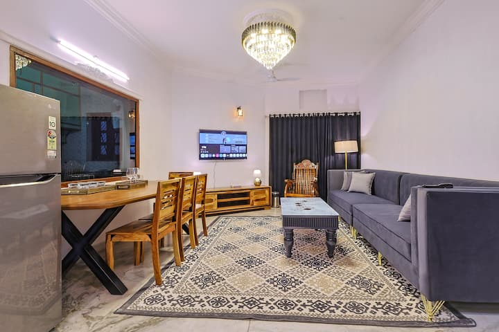 House Parties & More - 3bhk. - Gurgaon