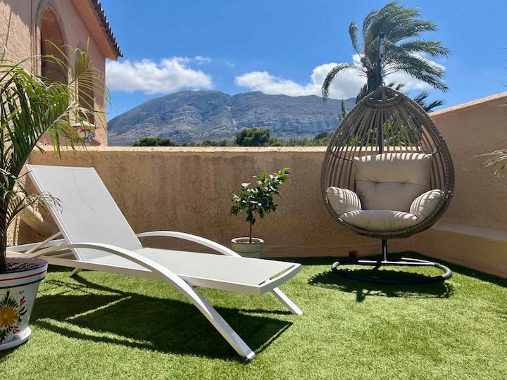 Penthouse Oasis With Ac, Pool & Mountain View - Gata de Gorgos