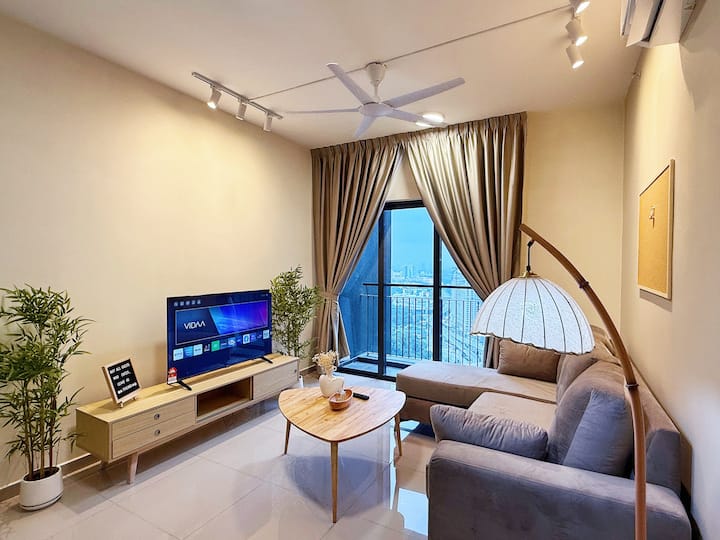 Muji-style Cozy Stay Up To 9pax D - Setapak