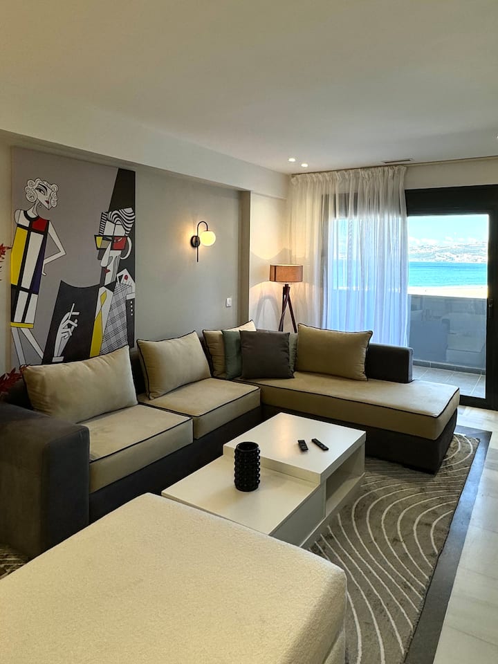 Appartement Vue Mer Au Cœur De La Corniche - Tangier