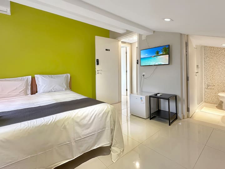 200m From The Sea | Ac | 1 Suite | Pool |Bbq Grill - Guarujá