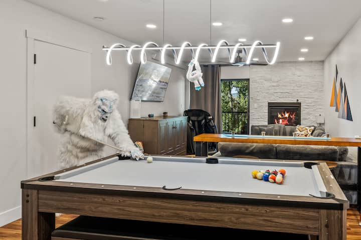 Luxury Amenities| Steps To Mtn | 2 Hot Tubs - Steamboat Springs