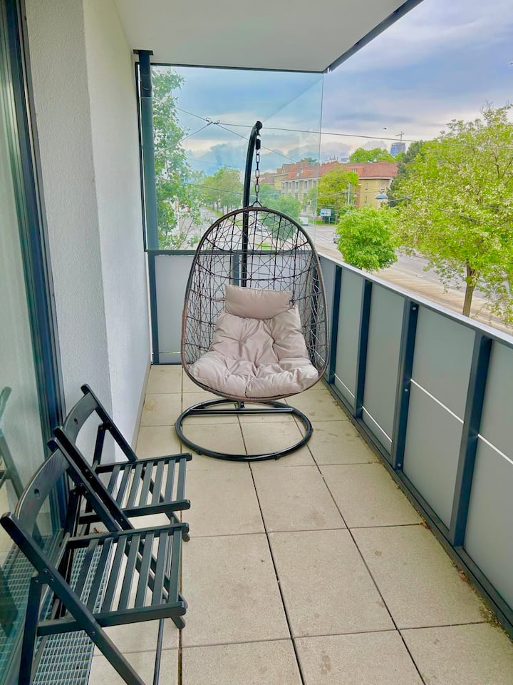Balcony | New | Free Parking - Aéroport de Vienne-Schwechat