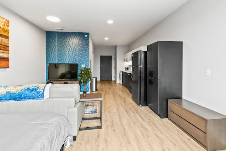 Prime Studio Spot | Dt Omaha | Gym | Free Wifi - Omaha, NE