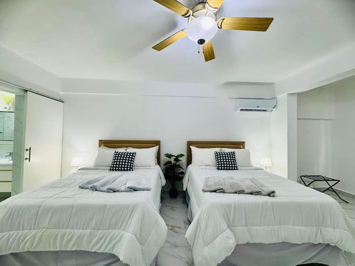 16 - Double Full Suite, Pool, And 24/7 Security - ジャマイカ キングストン