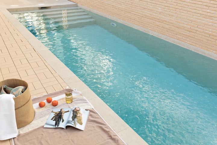 Poblenou Beachside: Pool, Gym & Sea View Rooftop - Barcelone