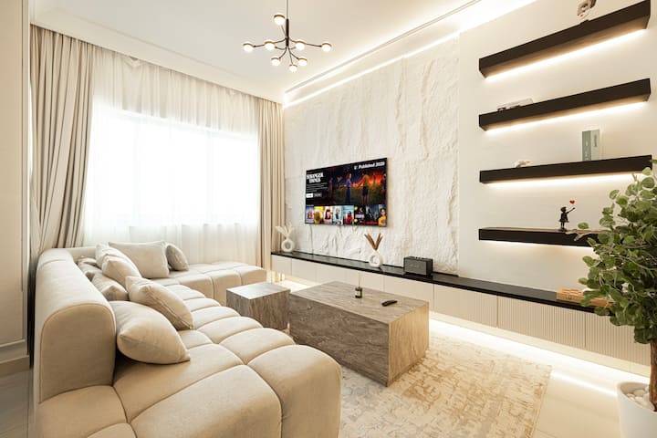3br | 1 Min To Dubai Mall | Balcony With Burj View - Dubai