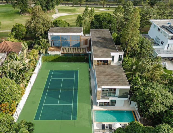 Luxury 9-br Villa With Golf View & Tennis Court! - Phuket