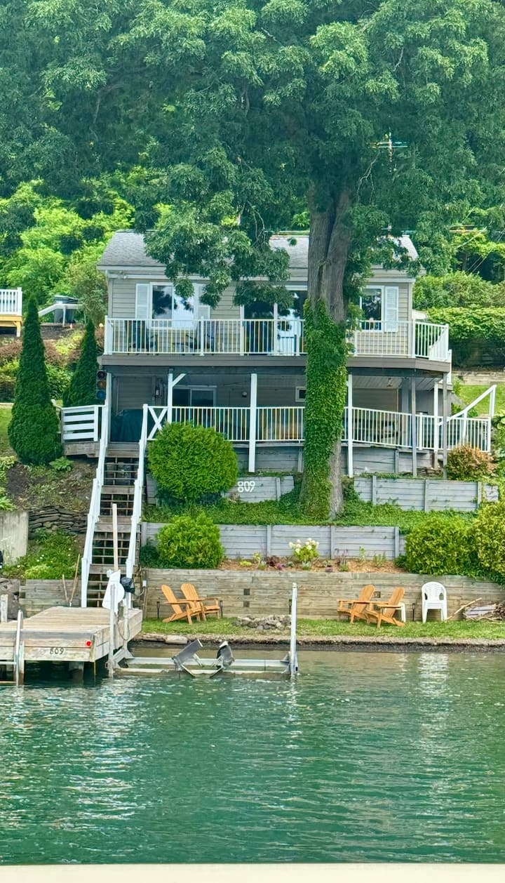 The Little Lake House - Finger Lakes, NY