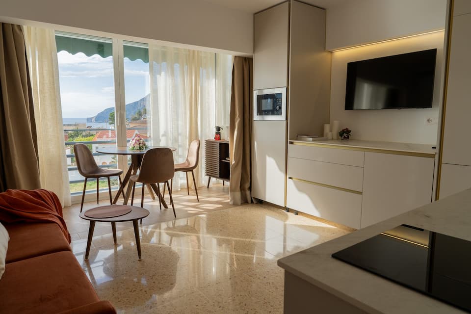 Calp Holiday Rentals & Homes - Valencian Community, Spain | Airbnb