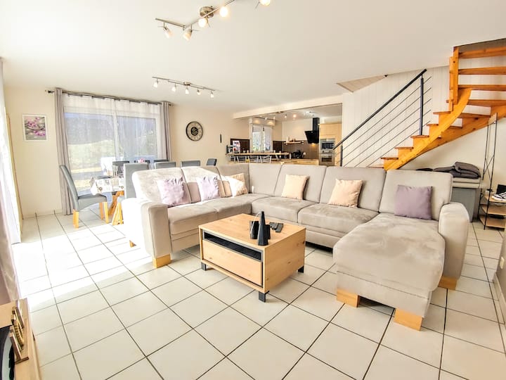 Villa Privée, Piscine Chauffée, à 2km Du Lac - Pont-de-Salars