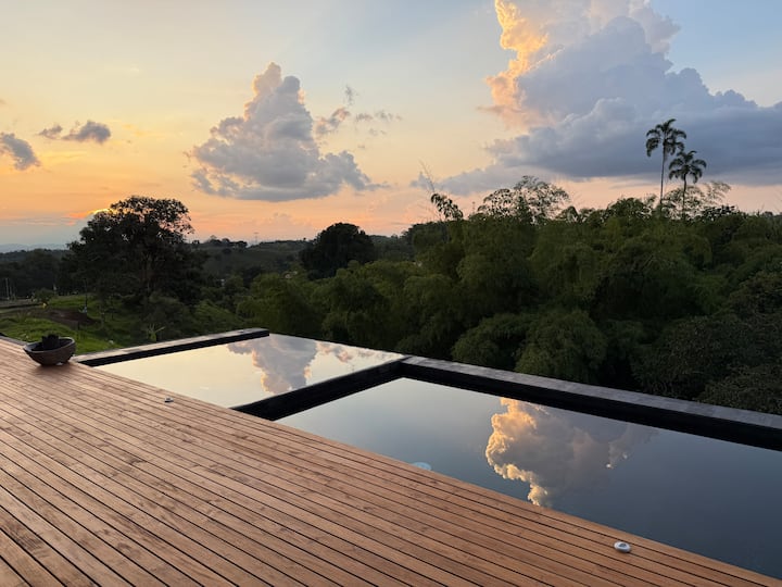 Casa Audaz Para Parejas - Armenia, Colombia