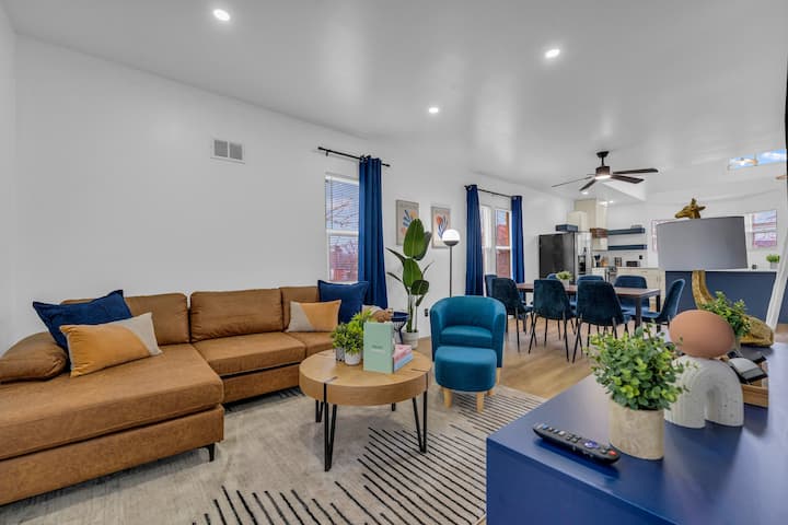 Lux Cozy 6bd, Mins To Dt/stadium/park/museums - カナダ ウィンザー