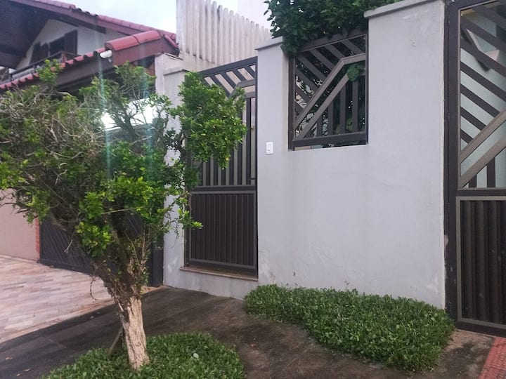 Micro Casa 600 Metros Da Praia, Novissima - Peruíbe