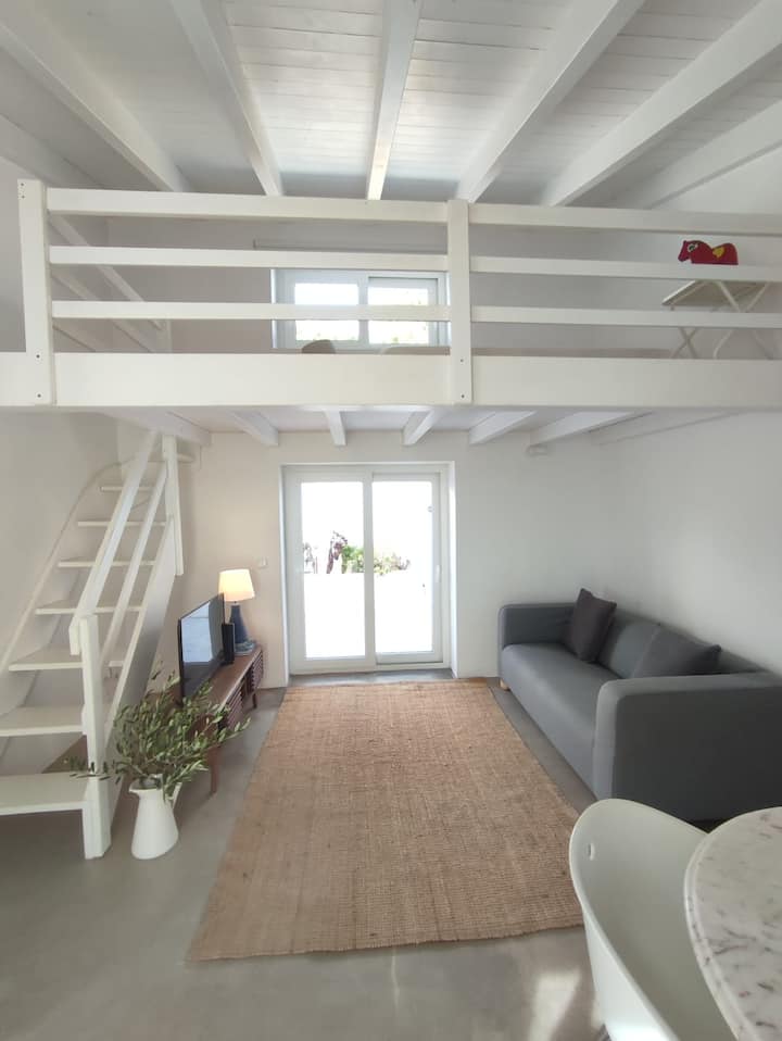 House In Aljezur's Historic Area - Aljezur