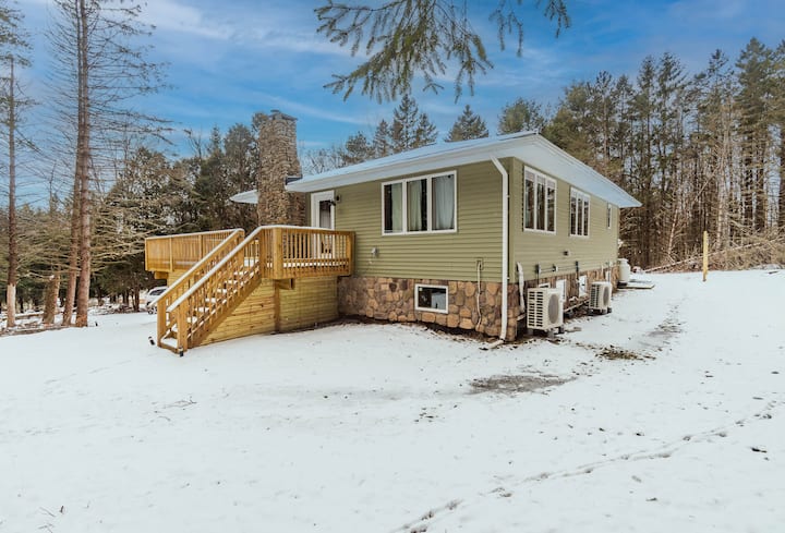 Beautiful Family Friendly Home In Catskills - Livingston Manor, NY