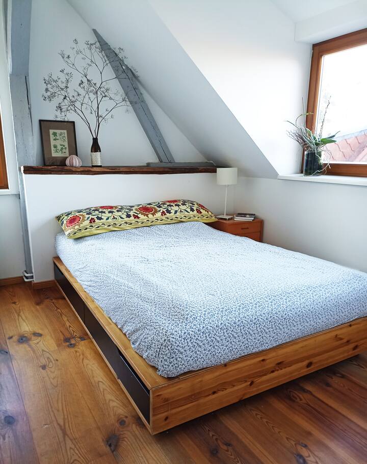 Helles Zimmer Mit Gartenblick - Hanovre