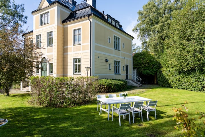 Rum I Vackert Sekelskifteshus - Uppsala