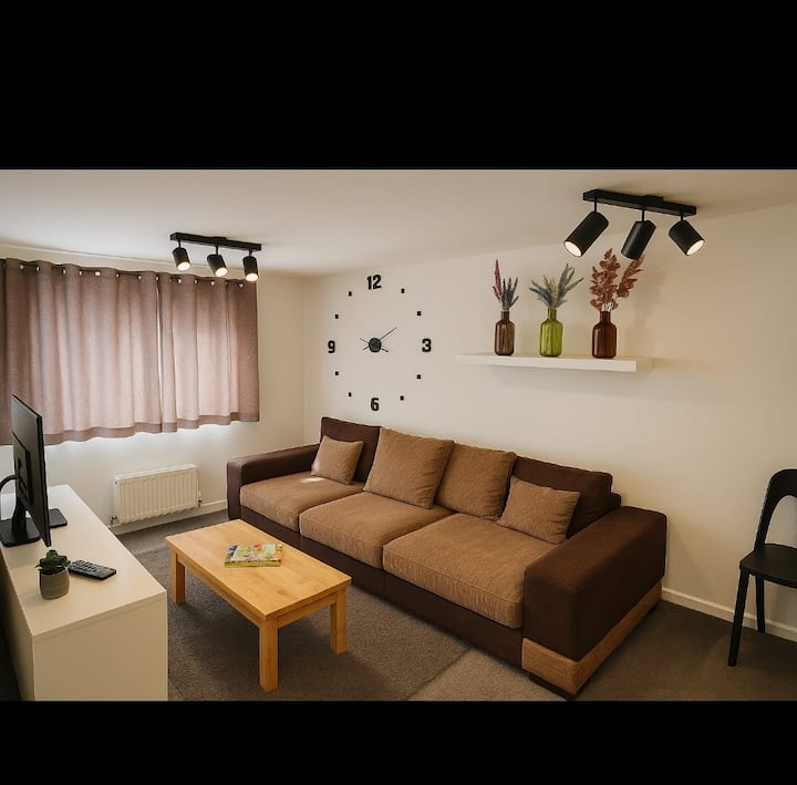 Cosy, Comfy & Steps From All! - Wallingford