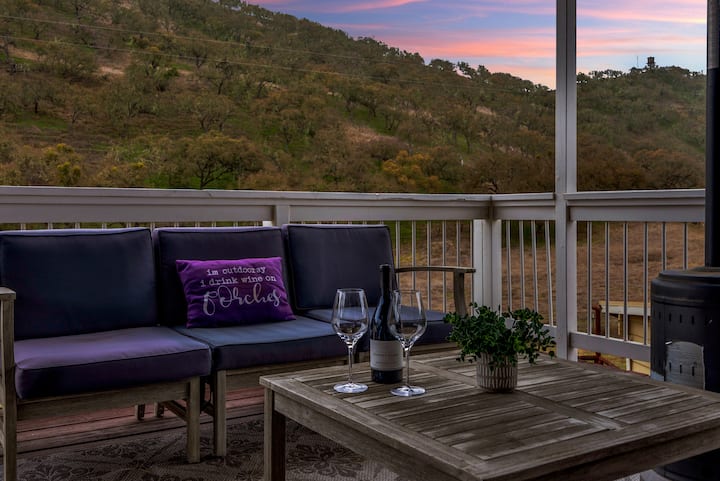 Serene 3 Acre Ranch W/ Hot Tub - Atascadero, CA