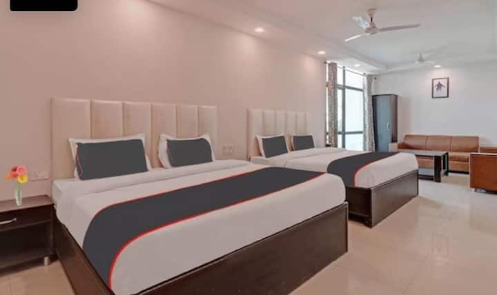 Family Room | Hotel Amishi - Haridwar