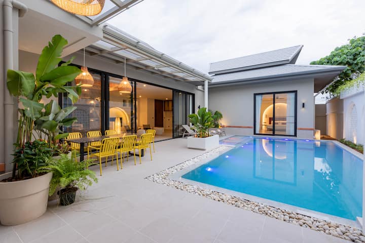 The Glorious Villas : New Stylish 4br Pool Villa - Phuket