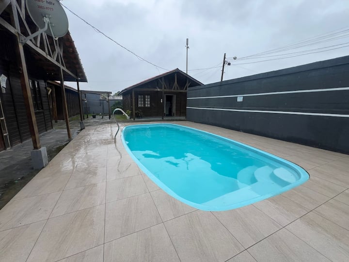 Casa Em Condominio Com Piscina - 1 Quadra Do Mar - Matinhos