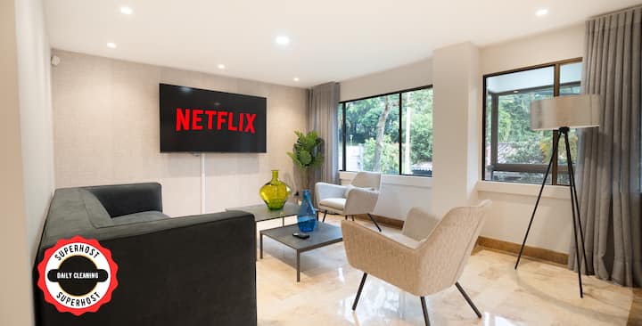 Lleras L Free Daily Cleaning L Ac +Visitrs Allowed - Envigado