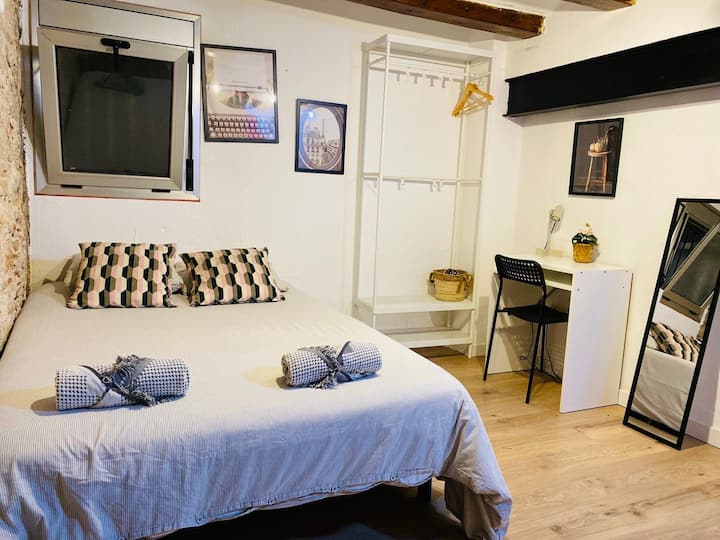 Room For Two Ramblas/ac/private Bathroom - Barcelona