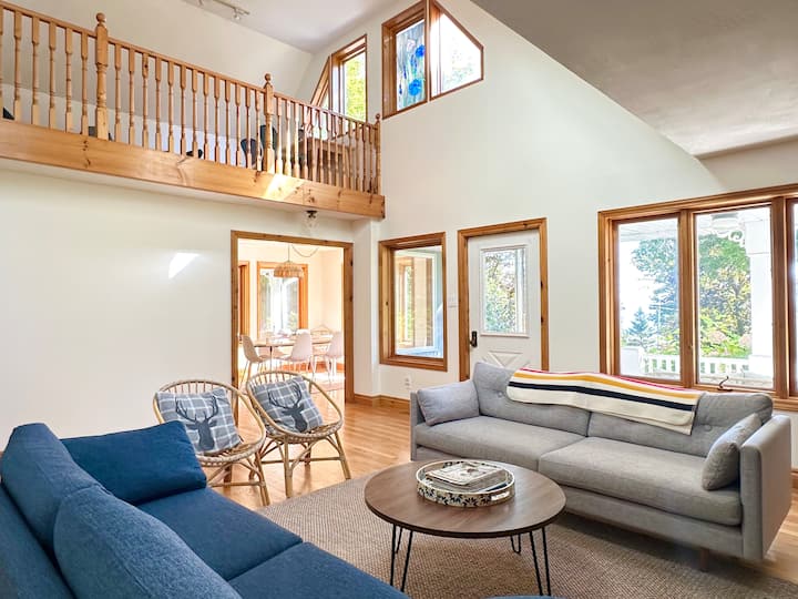 The Cedar House - Meaford