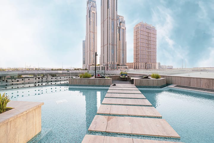 Mahogany | Infinity Pool & Near Metro | 2br 6pax - Dubai