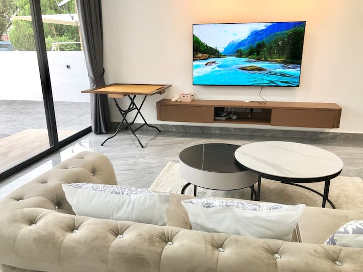 Kek Lok Si &Penang Hill Landed 6br Bigfamily House - Batu Ferringhi