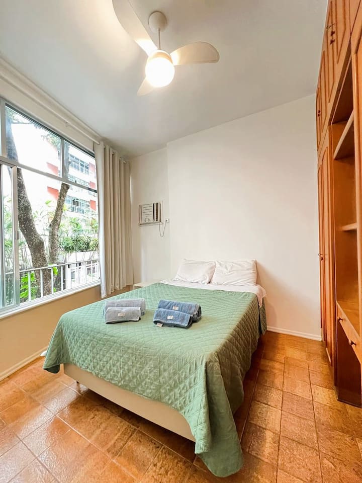 Incrível Localização Em Copacabana - Ipanema