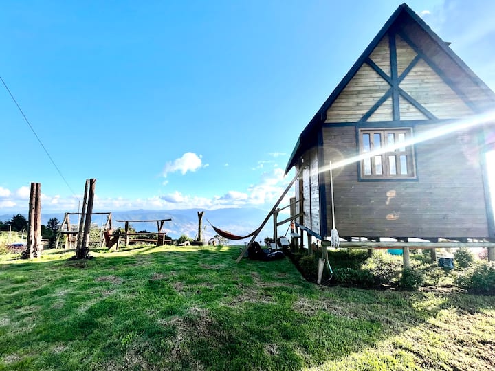 Hermosa Cabaña Refugio En La Montaña - San Pedro