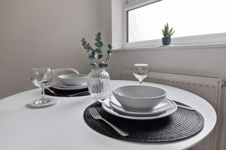 St Albans, 3 Bedroom With 1 Free Parking & Garden - St Albans, UK